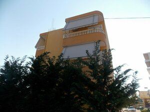Yellow City Apartments (Vlorë County, Sarandë), otel  Avlonya İli'nden
