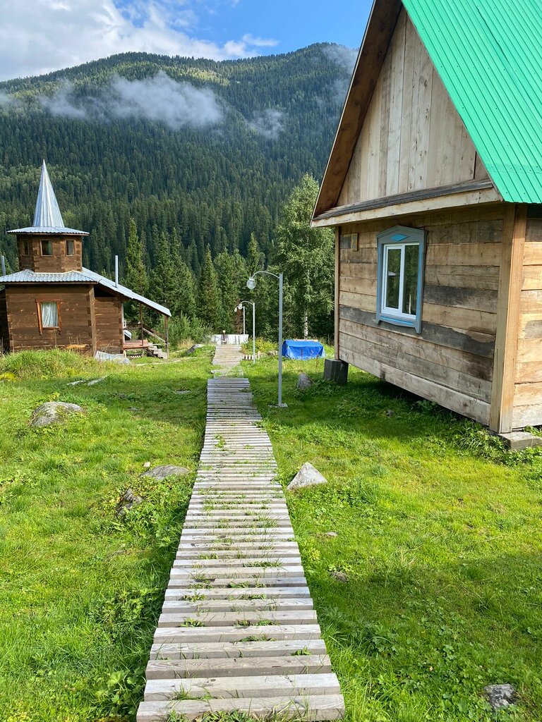 Tatil köyleri Teplyj Klyuch, Hakasya, foto