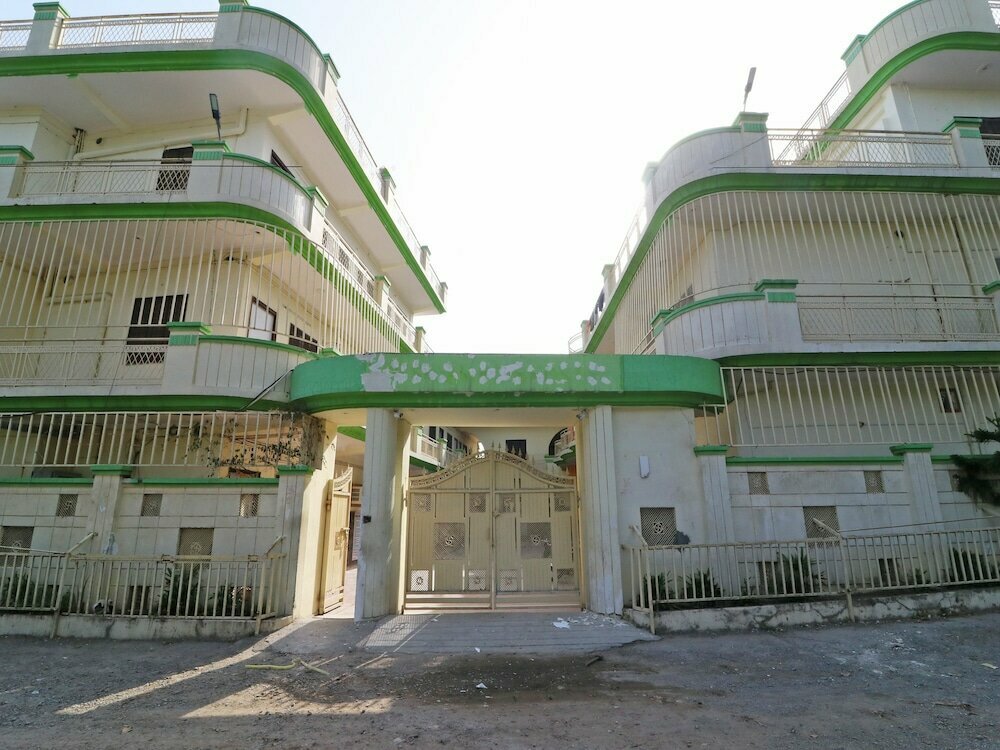 Otel Spot On 42402 Doon Inn, Uttarakhand, foto