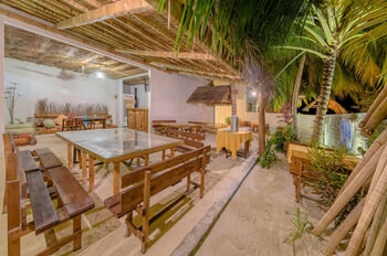 Otel Captains Residence by Vista, , foto