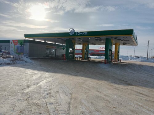 Benzin istasyonu Tochka, Salavat, foto