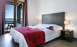 Apart-Hôtel Le Pic de l'Ours (Occitanie, Pyrénées-Orientales, Arrondissement de Prades, Font-Romeu-Odeillo-Via, Avenue Emmanuel Brousse, 55), otel