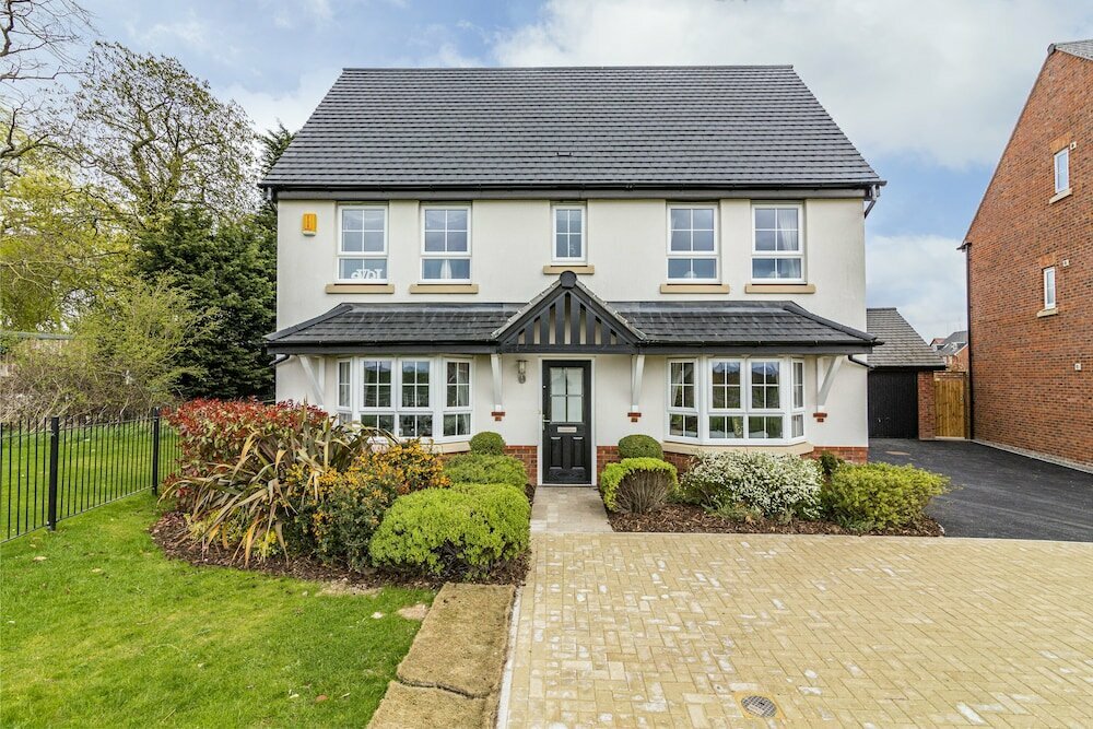 Otel Spacious 4bed House in Derby with Garden, İngiltere, foto