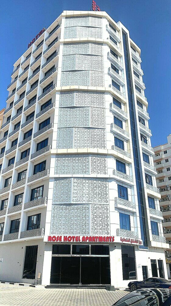 Otel Oyo Townhouse 156 Rose Hotel Apartments, Es‑Sib, foto