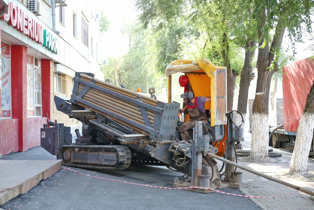 Sondaj çalışmaları Gazkotlomontazh, Oral (Uralsk), foto