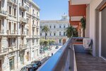 Melo 48 (Apulia, Bari, Via Melo da Bari, 48), otel  Puglia'dan