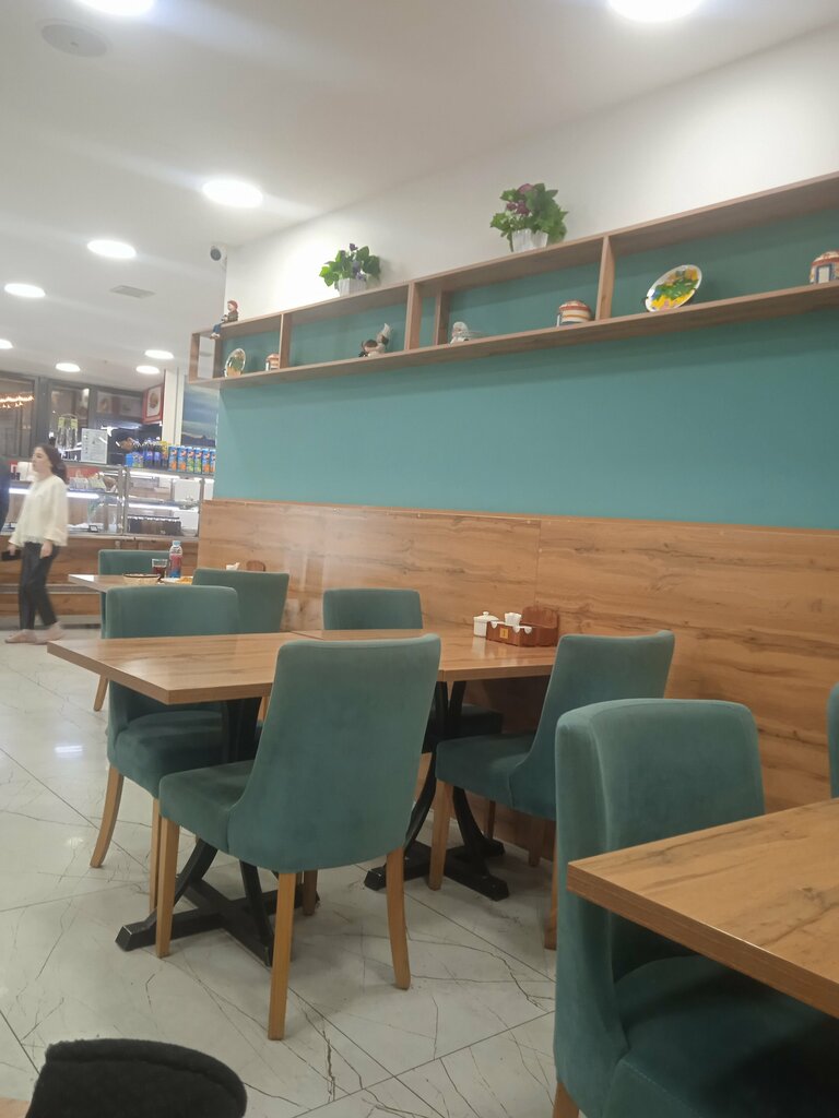 Kafe Degirmen, Almatı, foto