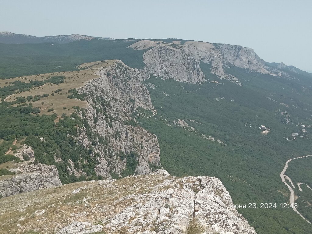Dağ zirvesi Гора Кильсе-Бурун, Sevastopol, foto