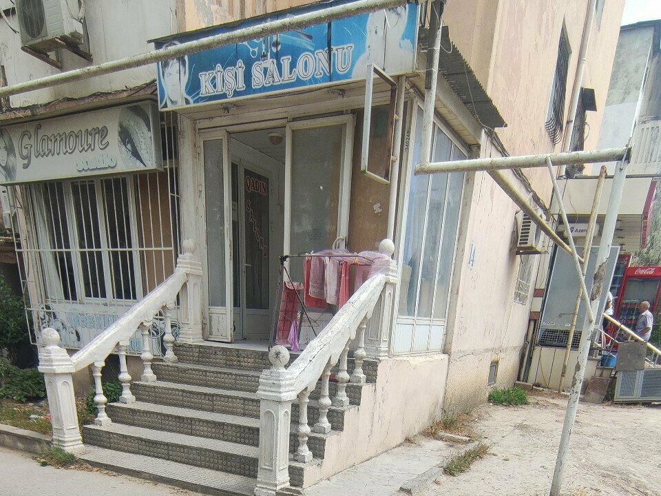 Kuaförler Kişi salonu, Bakü, foto