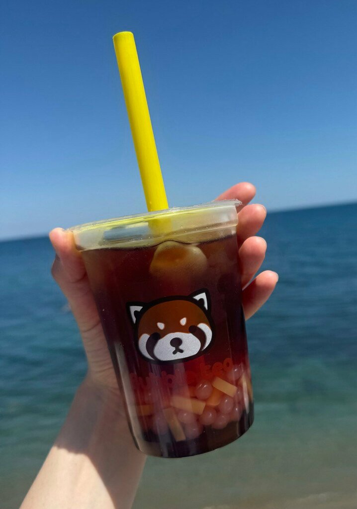 Vitamin bar Bubble Tea Red Panda, Aluşta, foto