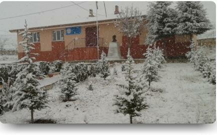 i̇lkokul Kurtderesi İlkokulu, Karaman, foto