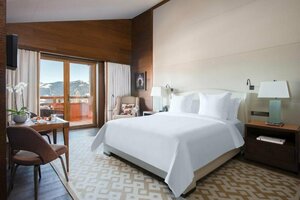 Four Seasons Hotel Megeve (Auvergne-Rhône-Alpes, Haute-Savoie, Arrondissement de Bonneville, Megève, Chemin des Follières, 376), otel