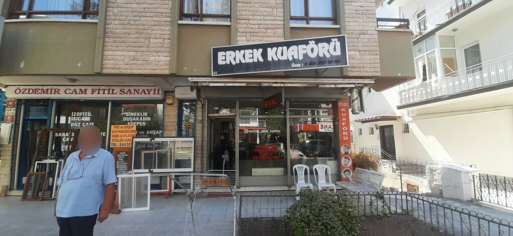 Berberler Mustafa Erkek Kuaförü, Ankara, foto