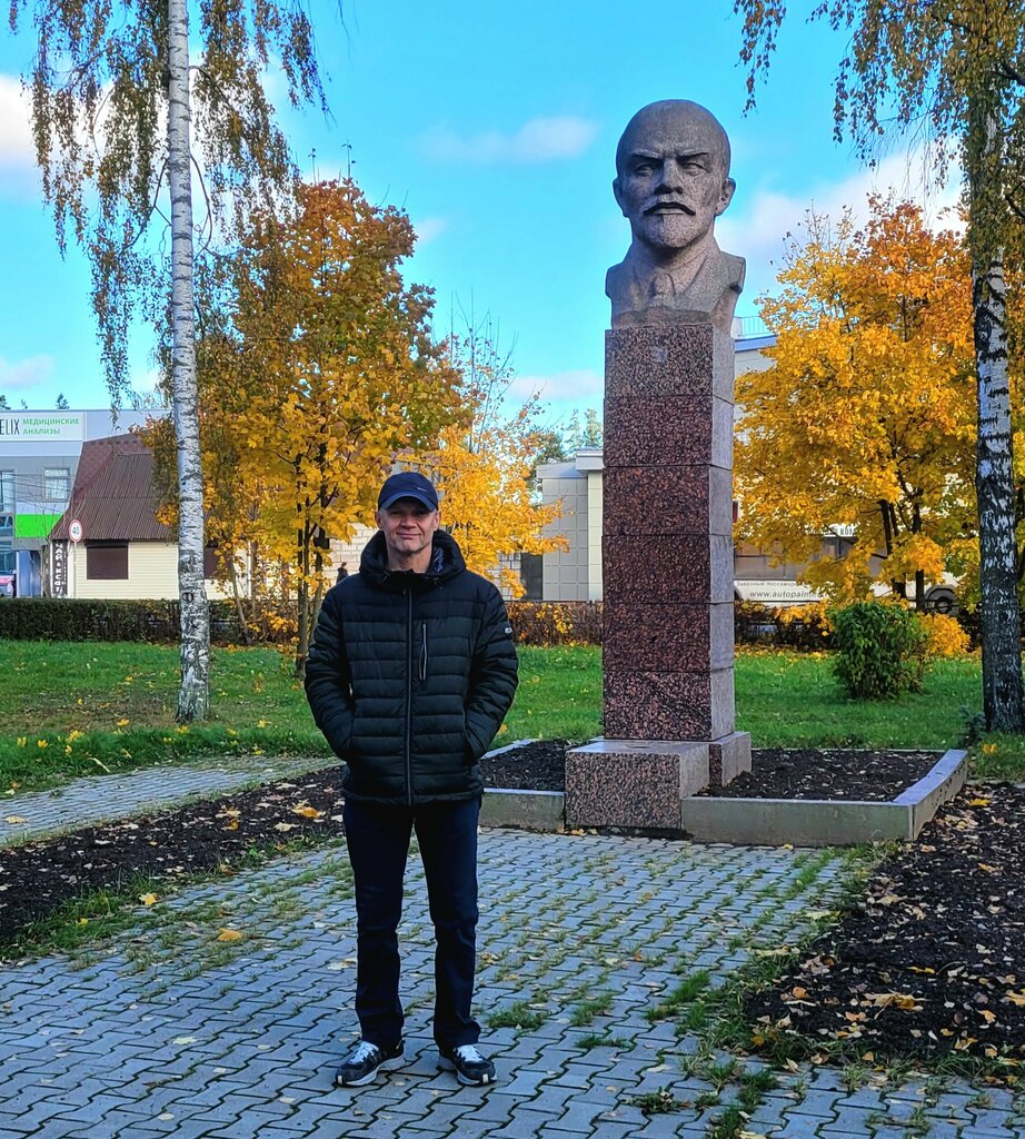 Anıt, heykel В.И. Ленин, Saint‑Petersburg ve Leningradskaya oblastı, foto