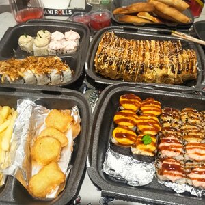 Maxi rolls (ulitsa Gafurova No:1, Tuymazy), pizzacılar  Tuymazy'dan