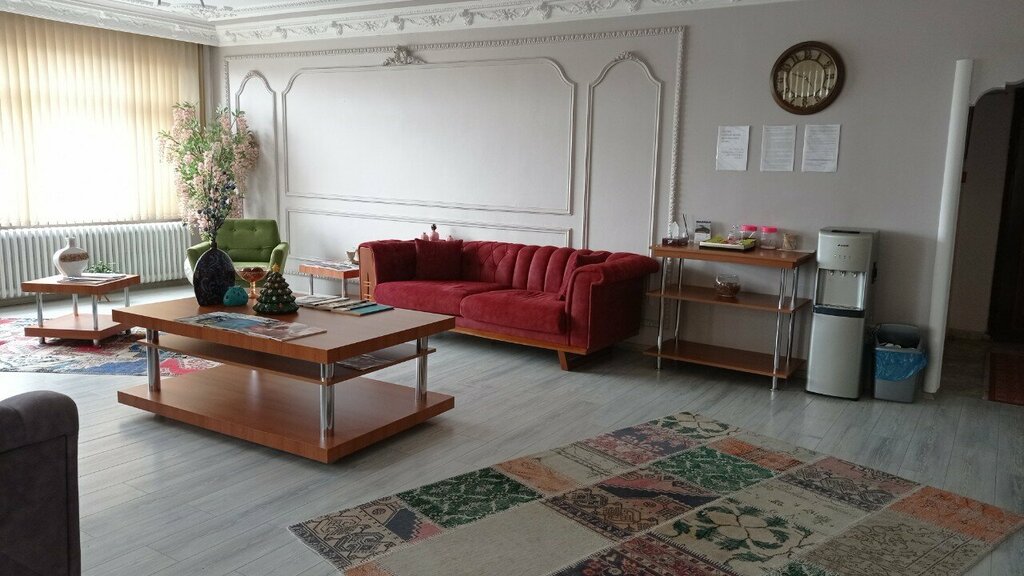 Psikoterapi Doç. Dr. Burcu Raşhan Erim, İstanbul, foto
