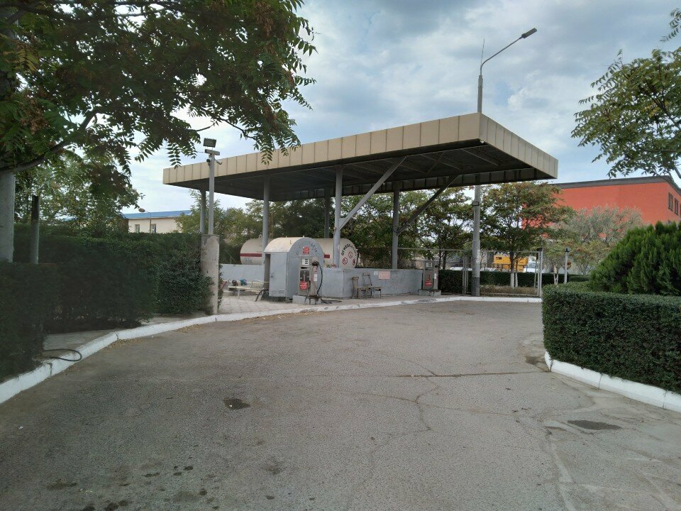 LPG kurulumu Gas Station, Aktav, foto