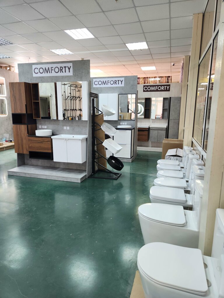 Banyo ve klozet mağazaları Moya vanna, Tiumen, foto