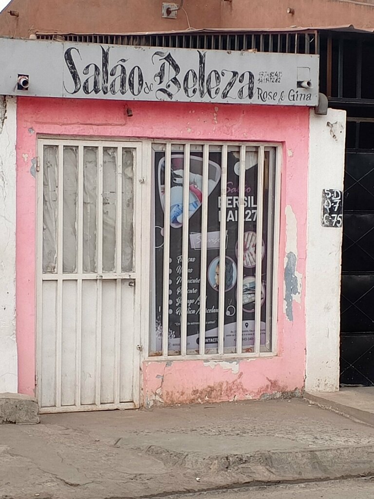 Güzellik salonu Salão, Loanda, foto