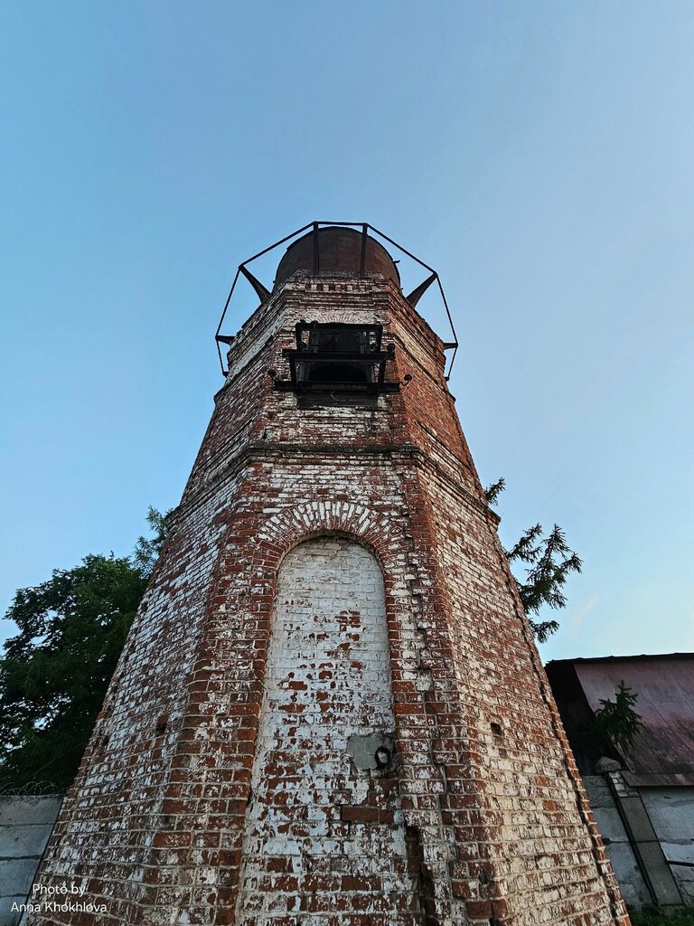 Turistik yerler Водонапорная башня, Pervomaysk, foto