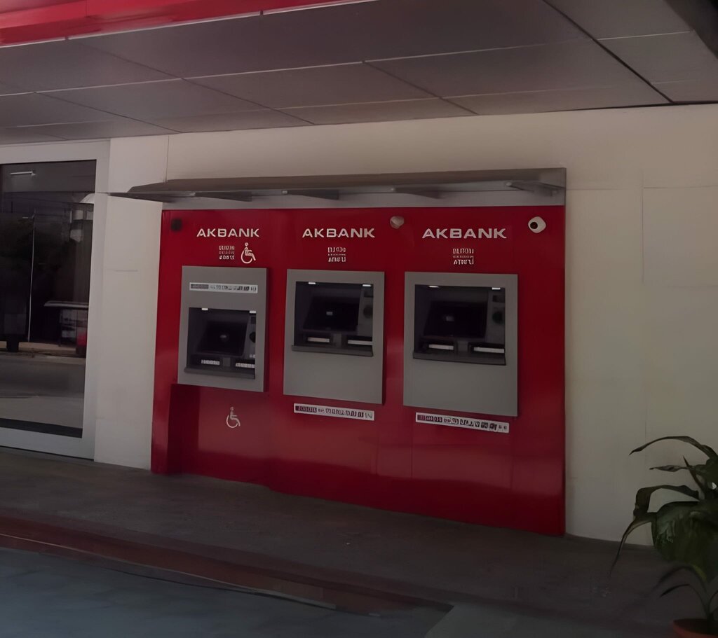 ATM'ler Akbank ATM, Adana, foto
