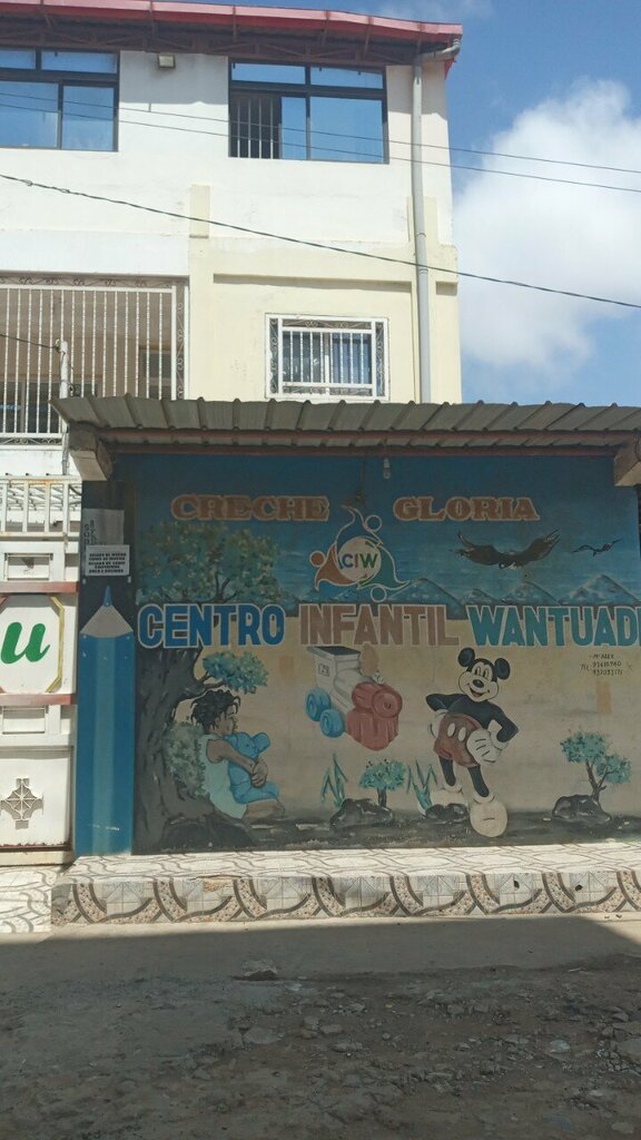 Anaokulları Centro Infantil Wantuadi Creche Gloria, Loanda, foto