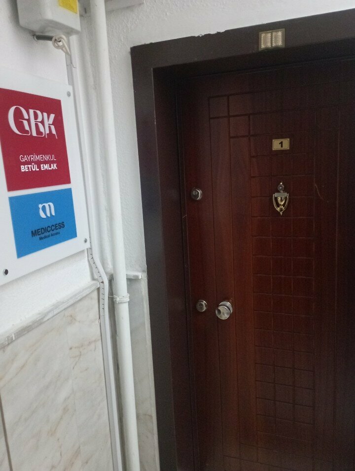 Emlak ofisi Betül Emlak, Ankara, foto