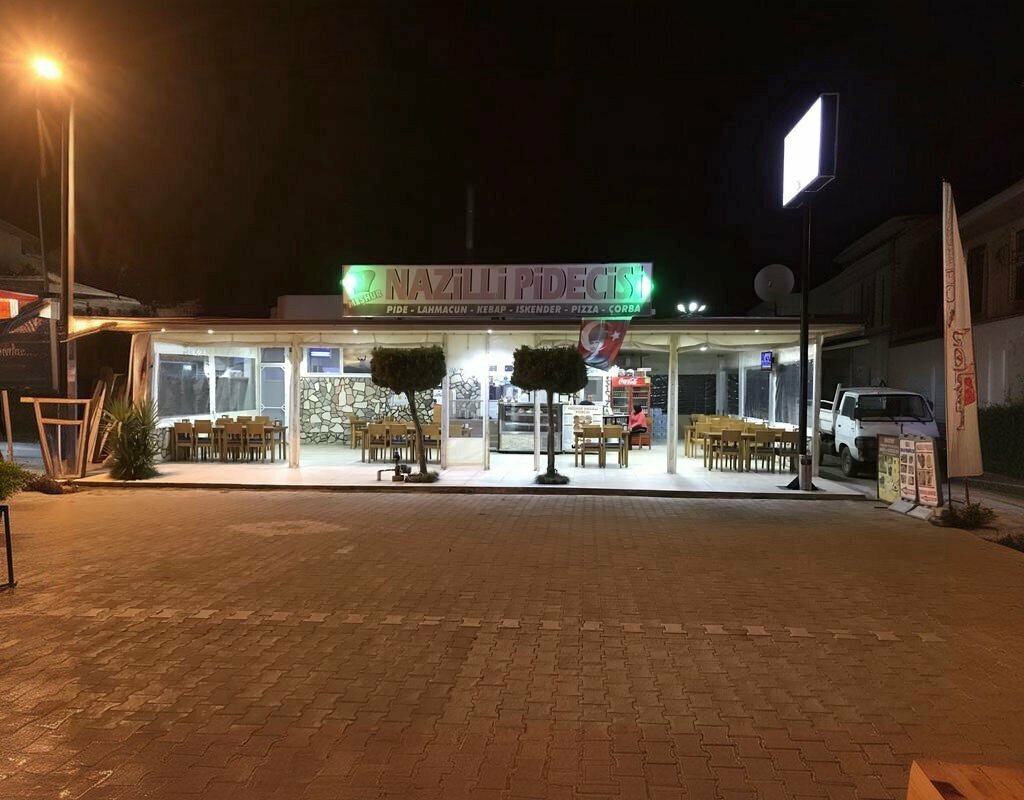 Restoran Nazilli Pide Kebap Salonu, Dikili, foto