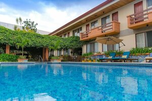 Hotel Suites and Apartments La Sabana (San Jose, Jardin Banco Central De ), otel  San Jose'den
