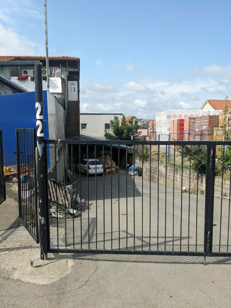 Sanayi kuruluşu Mtm Tende Cerade, Belgrad, foto