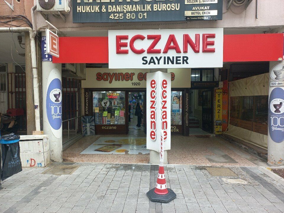 Eczaneler Sayıner Eczane, İzmir, foto