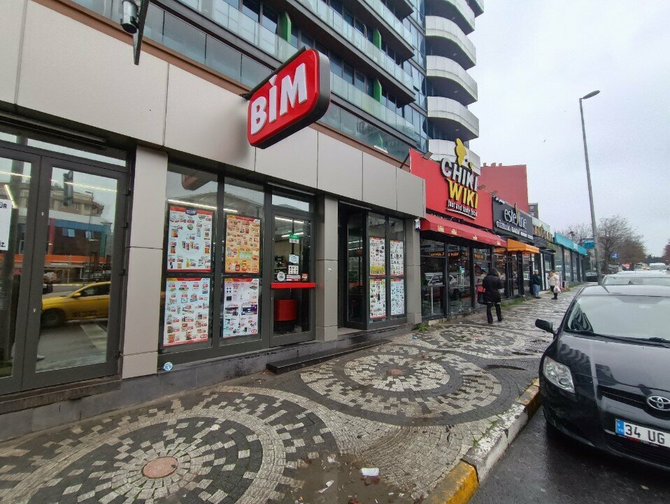 Süpermarket Bim, İstanbul, foto