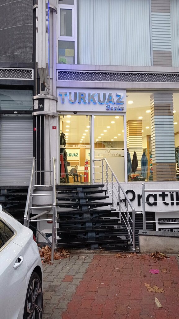 Giyim mağazası Turkuaz Denim, İstanbul, foto