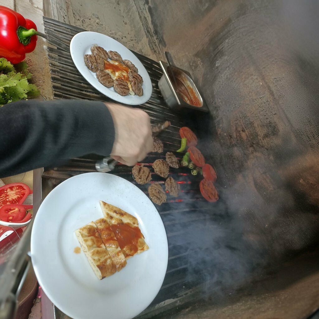 Kafe Dönerci Mehmet Usta, İzmit, foto