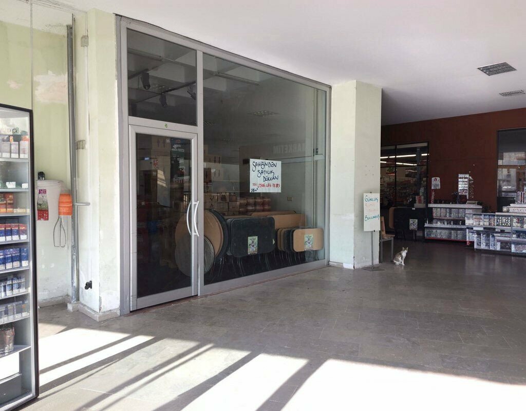 Alışveriş merkezleri TOKİ AVM, Bartın, foto