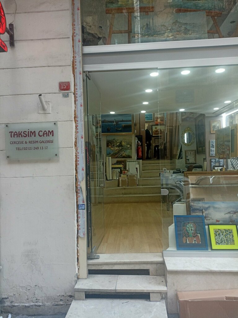 Pencere üretim, satış ve montaj firmaları Taksim Cam, İstanbul, foto