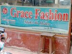 Grace Fashion (Hamid Hussain Farooqi Road No:4S, Pakistan Employees Cooperative Housing Society, Block 2), giyim mağazası  Karaçi'den