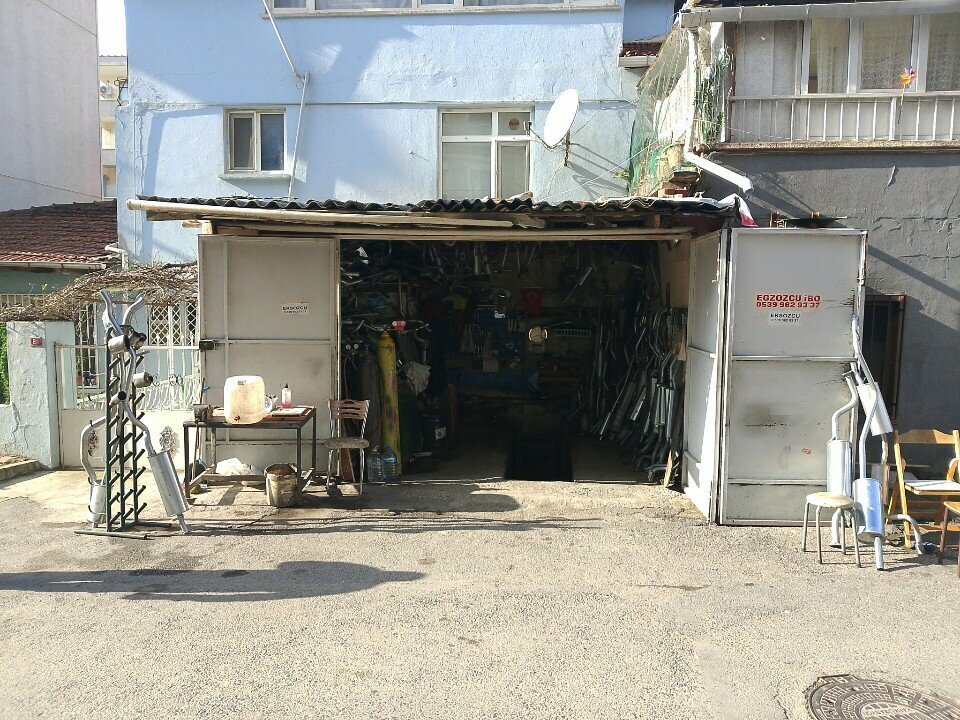 Otomobil servisi Egzozcu İbo, İstanbul, foto