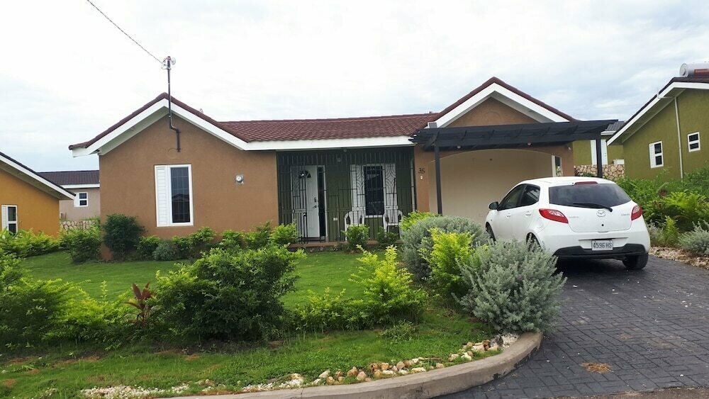 Otel Seaview Villa at Stonebrook Manor, Trelawny, foto