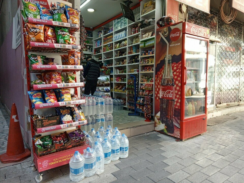 Market Güneş Büfe, İstanbul, foto
