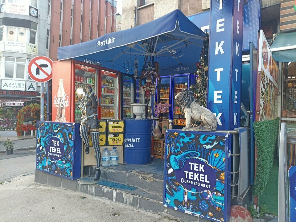 Alkollü içecekler Tek tekel, İstanbul, foto