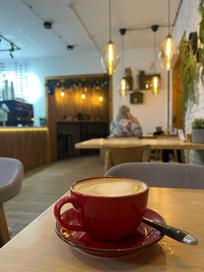 Crush Coffee (ulitsa Makarenko No:4), kahve dükkanları  Sovetski'den
