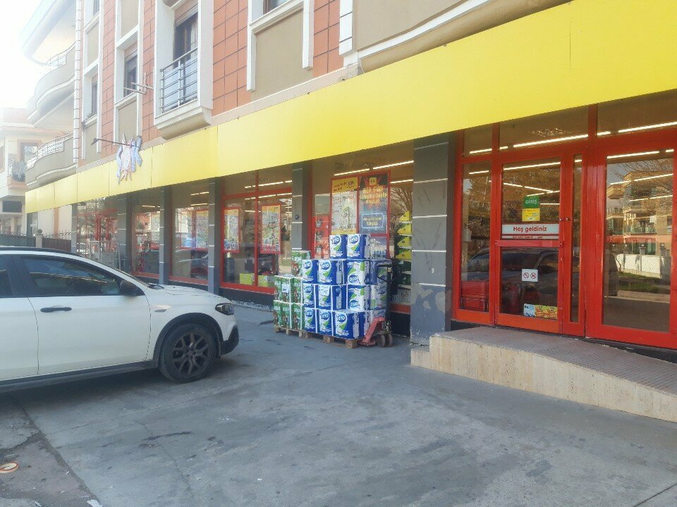 Süpermarket Şok, İzmir, foto