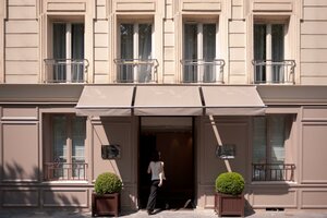Hotel Le Tourville Eiffel  (Avenue de Tourville No:16, 7e Arrondissement, Paris), otel  Paris'ten