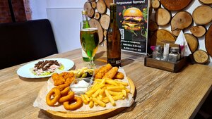 Белорусский кормилец (prospekt Rossiya No:32, Kirovo-Chepetsk), kafe  Kirovo‑Chepetsk'ten