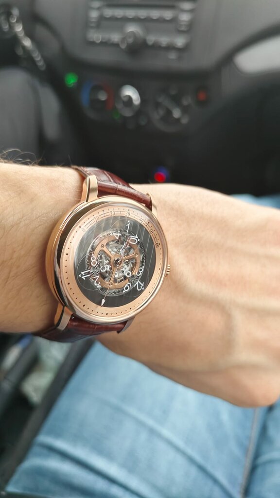 Saat tamircileri Time Mechanics, Novosibirsk, foto