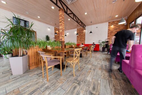 Kafe Tulpan, Simferopol (Akmescit), foto