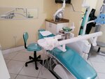 Dental Center (Distrital San Miguel, Avenida Parque de las Leyendas, 398), özel ağız ve diş sağlığı klinikleri ve muayenehaneleri  Lima Bölgesi'nden