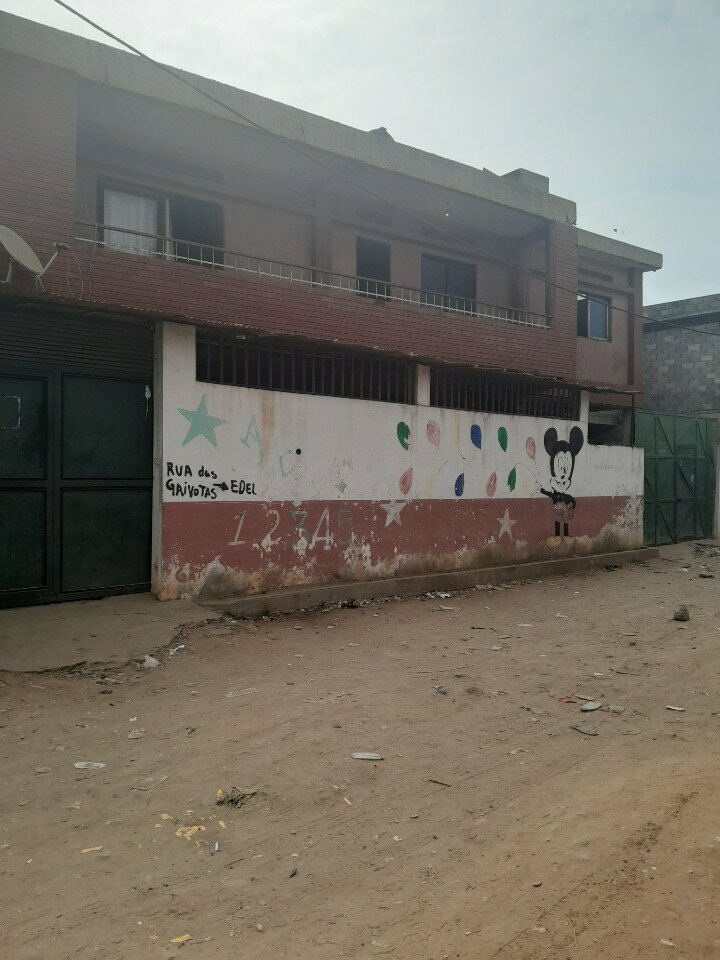 Anaokulları Creche, Loanda, foto
