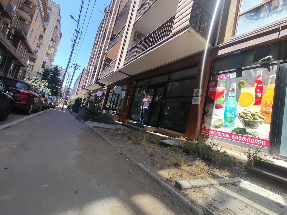 Özel ağız ve diş sağlığı klinikleri ve muayenehaneleri კეუი სგაიღ, Tiflis, foto